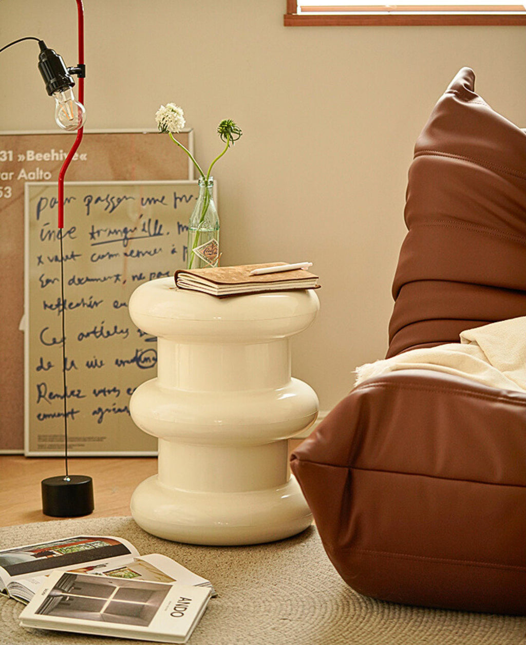 Pill Stool – The Feelter