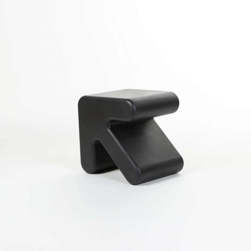 Arrow Stool – The Feelter